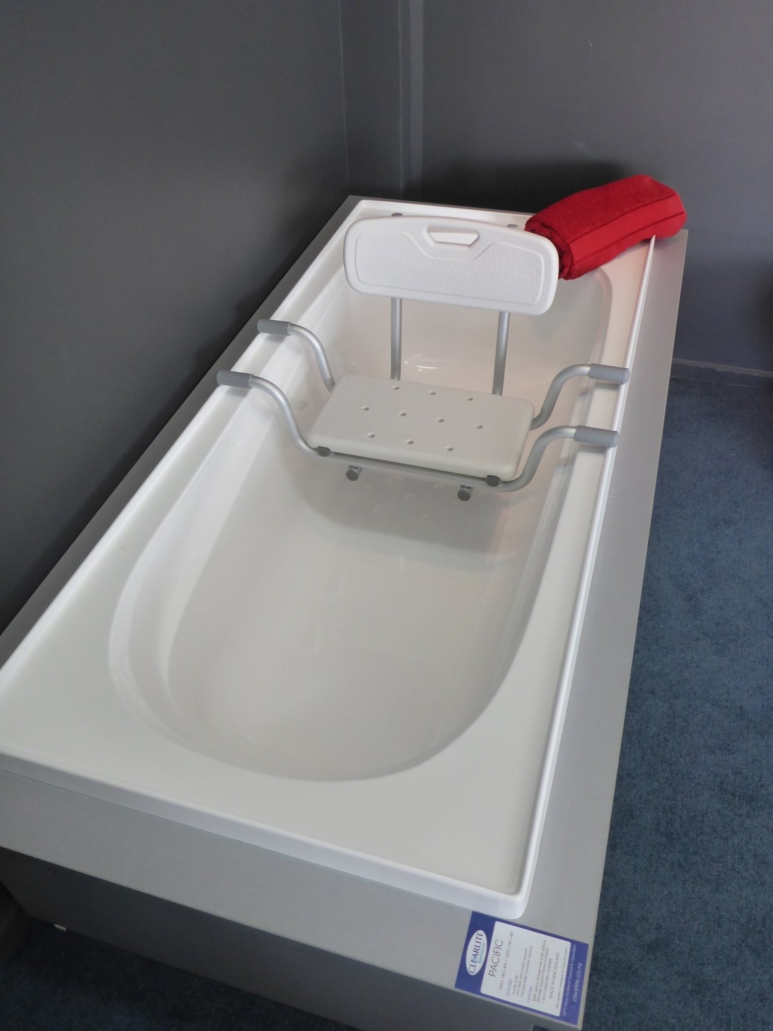 Bathtub Bench with Backrest for Safer Bathing | Mobility Plus NZ