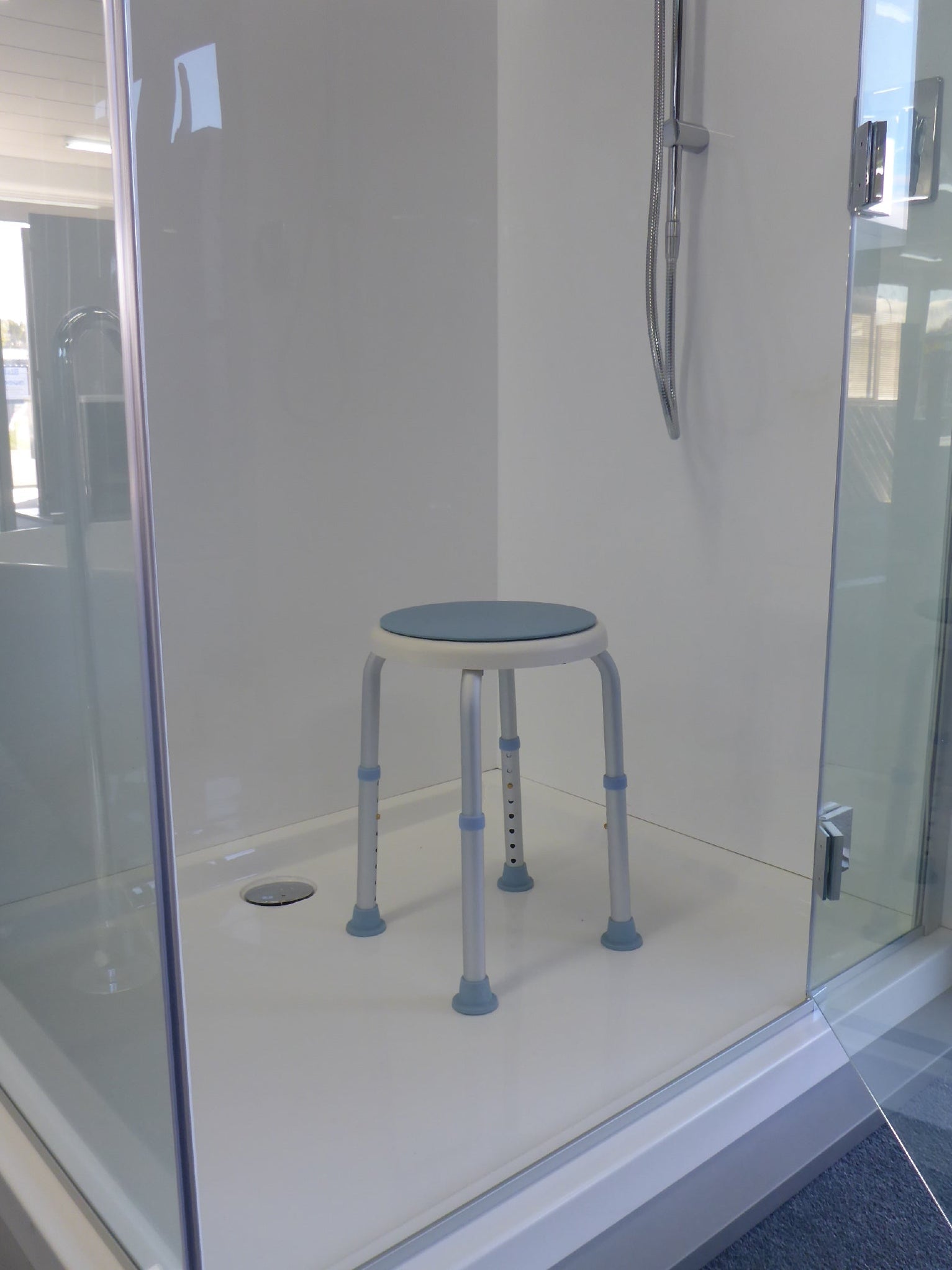 Rotating Shower Stool – Safe Compact Seat | Mobility Plus NZ